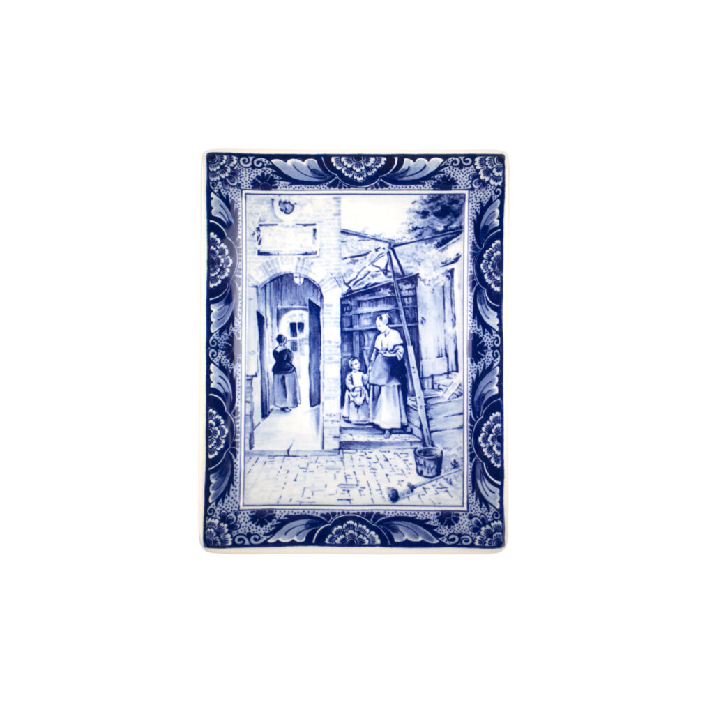 Woman and child - Royal Delft